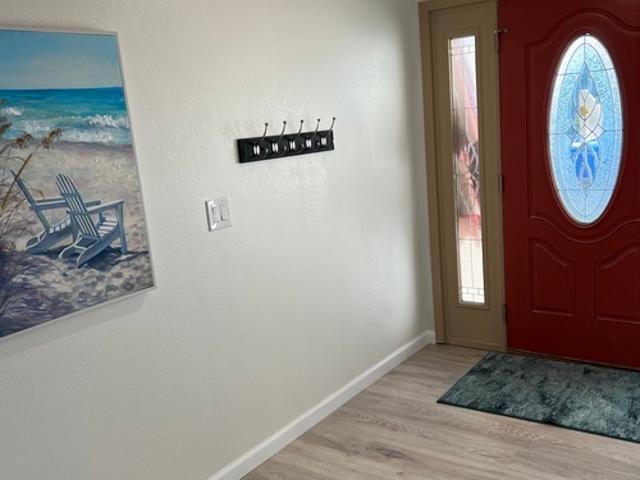 2 BR, 1 BA Apartment 3126 Crestview Ct, Unit 3, Marina, CA 93933