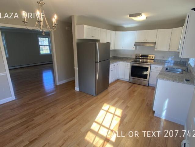 2 BR, 1 BA Apartment 312 Plaza Drive, Dover, NH 03820