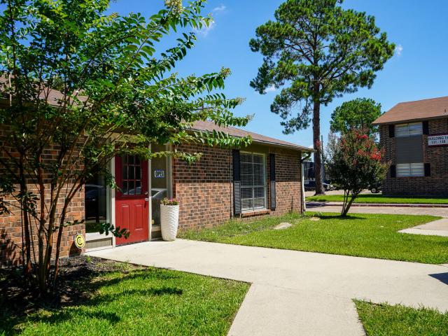 2 BR, 1 BA Apartment 3155 French Rd Unit 91, Beaumont, TX 77706