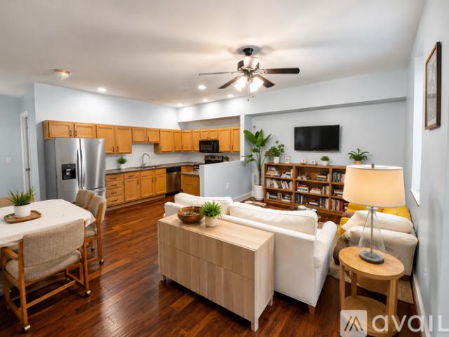 2 BR, 1 BA Apartment 318 Mulberry Street, Unit A, Cincinnati, OH 45202