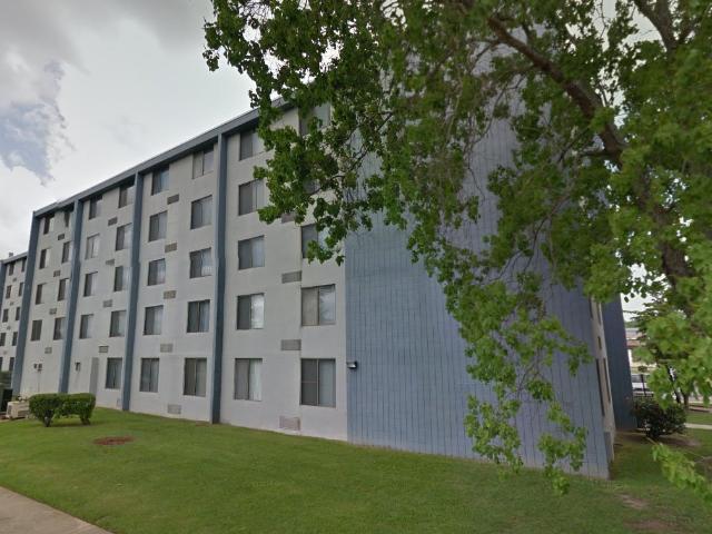 2 BR, 1 BA Apartment 318 S. Grant St Fitzgerald, GA 31750
