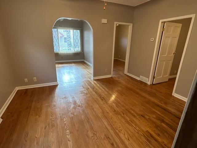 2 BR, 1 BA Apartment 3191 Belmont Street, Hamtramck, MI 48212
