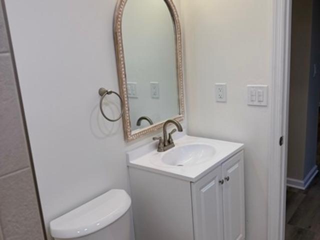 2 BR, 1 BA Apartment 323 William Street, Unit 1, Harrison, NJ 07029