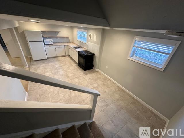 2 BR, 1 BA Apartment 3204 Beechcraft Drive, Unit Lower Level, Alexandria, VA 22306