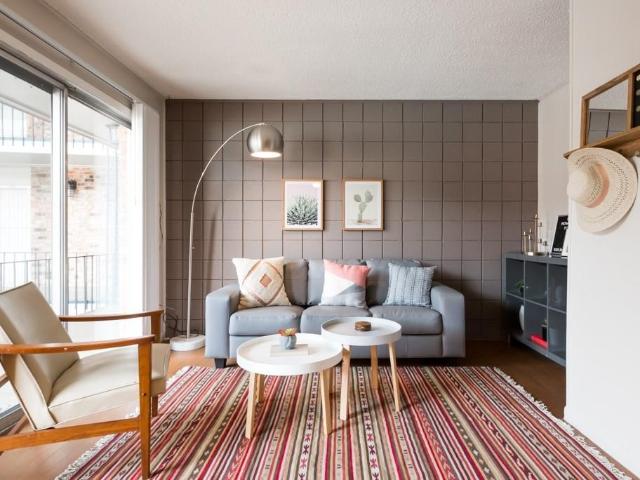 2 BR, 1 BA Apartment 3212 Red River Street, Austin, TX 78705