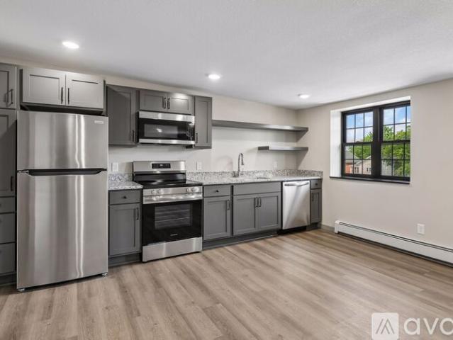 2 BR, 1 BA Apartment 321 6th Street East, Unit 10, Hastings, MN 55033