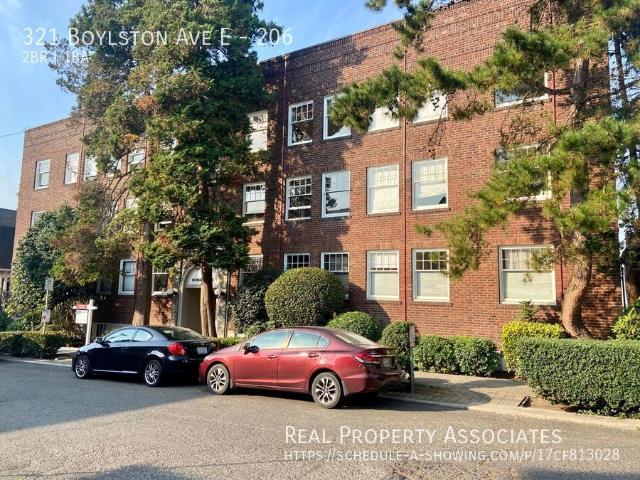 2 BR, 1 BA Apartment 321 Boylston Ave E, Seattle, WA 98102