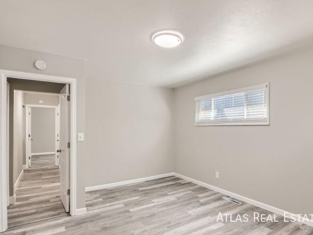 2 BR, 1 BA Apartment 321 May Drive, Colorado Springs, CO 80905