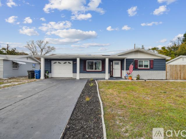 2 BR, 1 BA Apartment 3257 Masonville Loop, Holiday, FL 34691