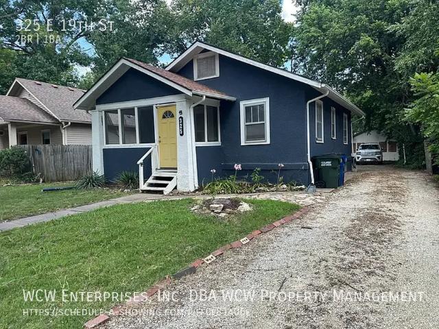 2 BR, 1 BA Apartment 325 E 19th St Lawrence, KS 66046