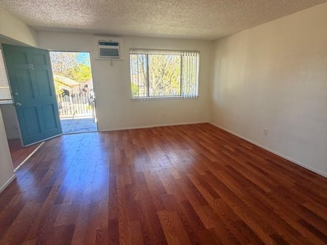 2 BR, 1 BA Apartment 32 East Wyandotte Street, Unit D, Stockton, CA 95204