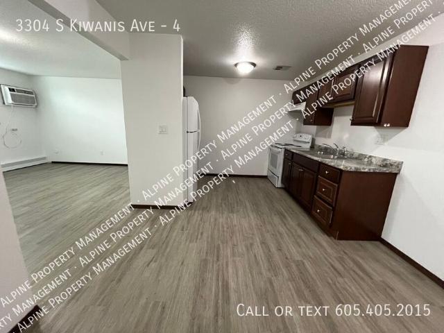 2 BR, 1 BA Apartment 3304 S Kiwanis Ave, Sioux Falls, SD 57105