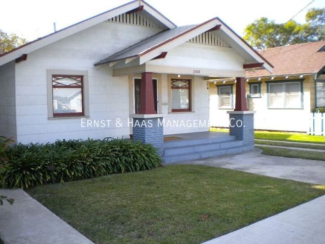 2 BR, 1 BA Apartment 3308 E. 3rd St Long Beach, CA 90814