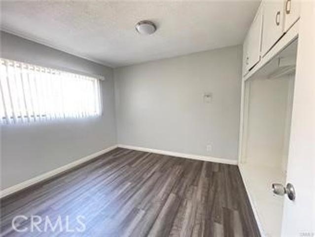 2 BR, 1 BA Apartment 3310 East Ransom Street, Long Beach, CA 90804