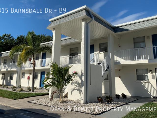 2 BR, 1 BA Apartment 3315 Barnsdale Dr, Largo, FL 33771