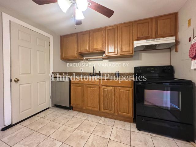 2 BR, 1 BA Apartment 3317 Jones Street, Jacksonville, FL 32206