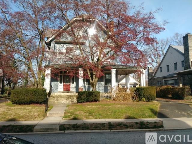 2 BR, 1 BA Apartment 331 Harrison Avenue, Unit 3rd Floor, Elkins Park, PA 19027
