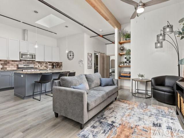 2 BR, 1 BA Apartment 331 Main Street, Unit Unit 202, Longmont, CO 80501