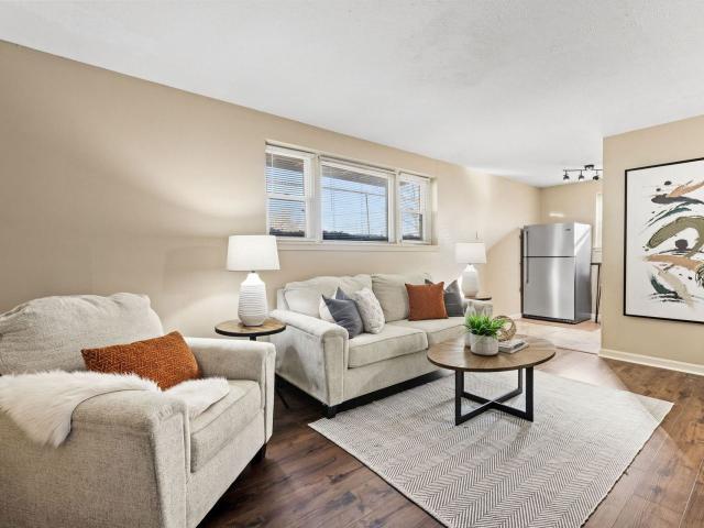 2 BR, 1 BA Apartment 3325 California Street Unit #01, Omaha, NE 68131