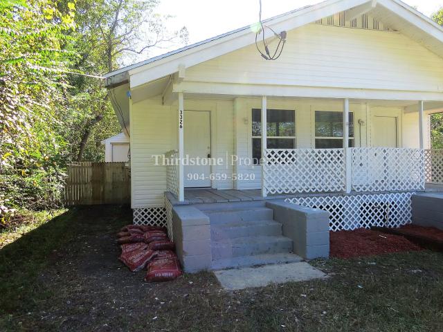 2 BR, 1 BA Apartment 3326 W 1st St, Jacksonville, FL 32254