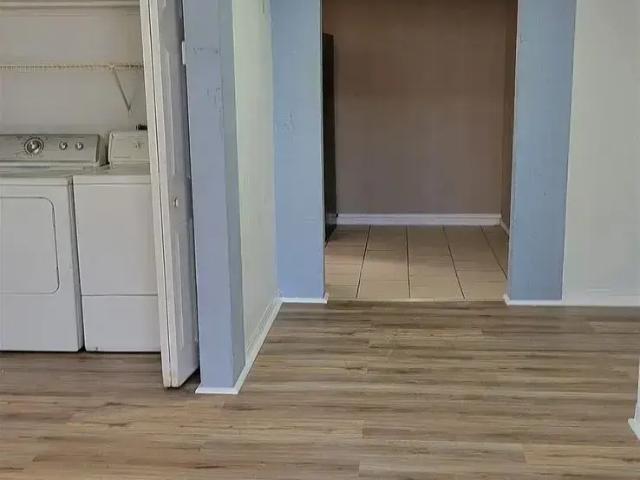 2 BR, 1 BA Apartment 3342 E King Place, Tulsa, OK 74115