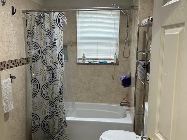 2 BR, 1 BA Apartment 33 Vinton St, Providence, RI 02909