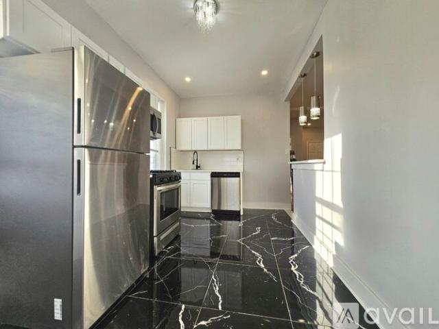 2 BR, 1 BA Apartment 3 Dewitt Rd, Unit 504, Elizabeth, NJ 07208