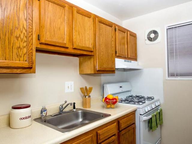 2 BR, 1 BA Apartment 4403 23rd Pkwy Unit 4425 103, Temple Hills, MD 20748