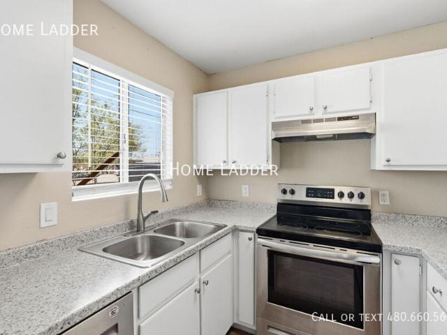 2 BR, 1 BA Apartment 440 E Florence Heights Dr, Florence, AZ 85132
