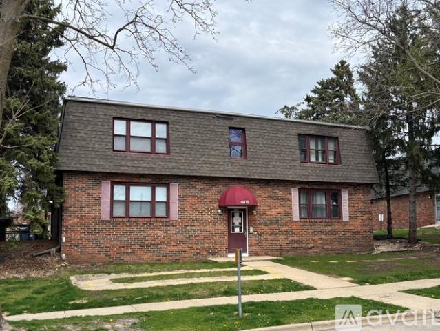 2 BR, 1 BA Apartment 4410 Dwight Dr, Unit 1, Madison, WI 53704