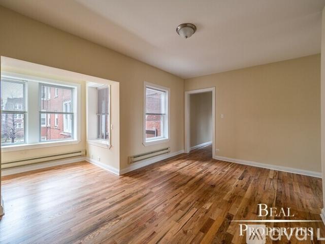 2 BR, 1 BA Apartment 4415 N Wolcott Ave, Unit 4425 B3, Chicago, IL 60640