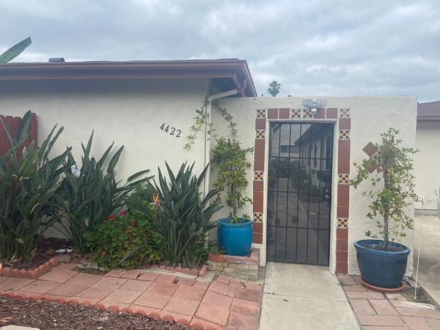 2 BR, 1 BA Apartment 4424 A Texas Street, San Diego, CA 92116