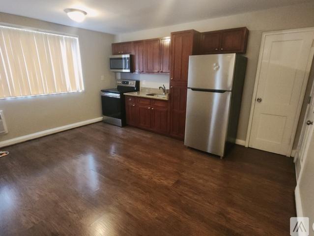 2 BR, 1 BA Apartment 4430 Martin Luther King Jr Ave SW, Unit 102, Washington, DC 20032