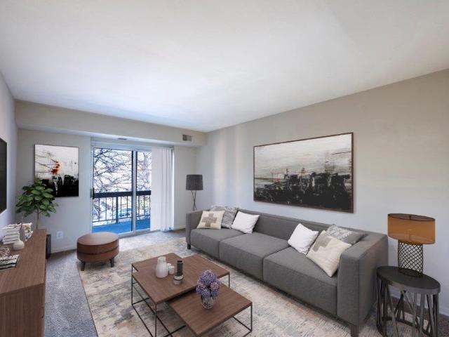 2 BR, 1 BA Apartment 444 16th Street Northeast Unit F13, Washington, DC 20002