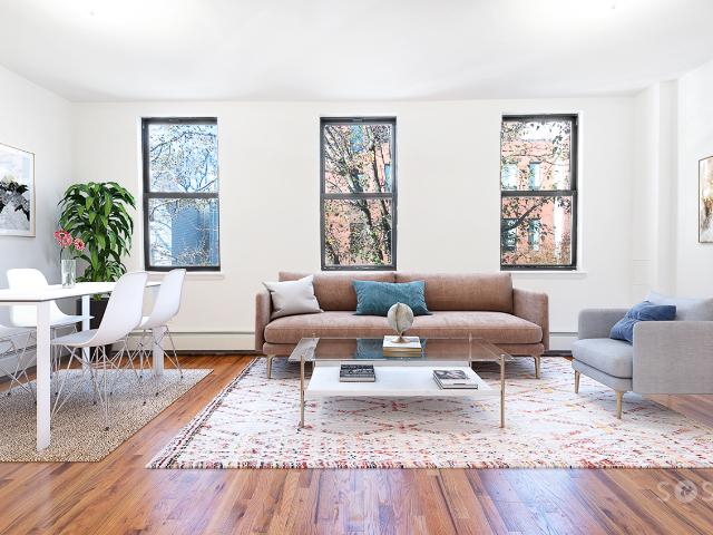 2 BR, 1 BA Apartment 44 India St, Brooklyn, NY 11222
