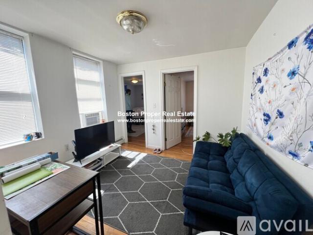 2 BR, 1 BA Apartment 44 Joy St, Unit 10A, Boston, MA 02114