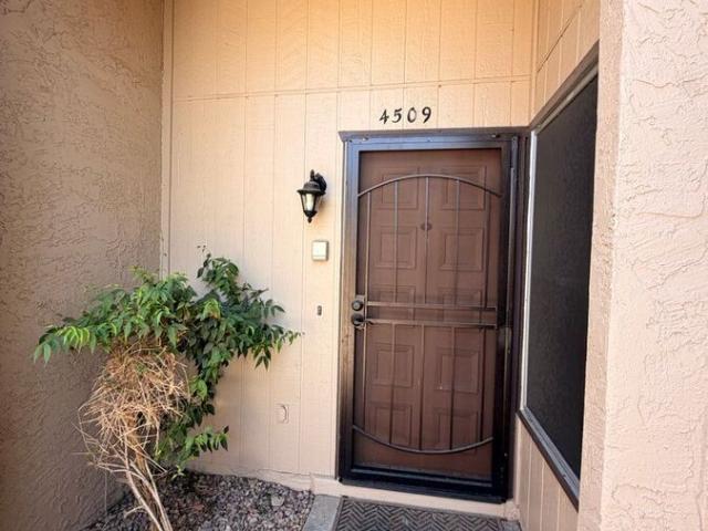 2 BR, 1 BA Apartment 4509 W Continental Dr, Glendale, AZ 85308