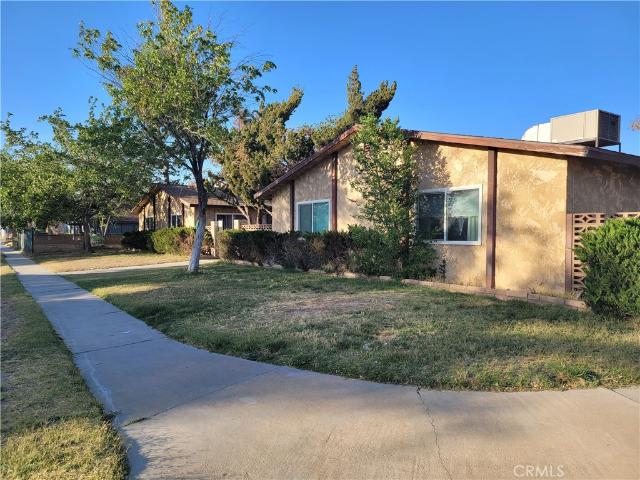 2 BR, 1 BA Apartment 45100 Spearman Avenue, Lancaster, CA 93534