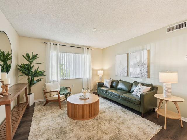 2 BR, 1 BA Apartment 4515 26th Street West Unit 1208, Bradenton, FL 34207