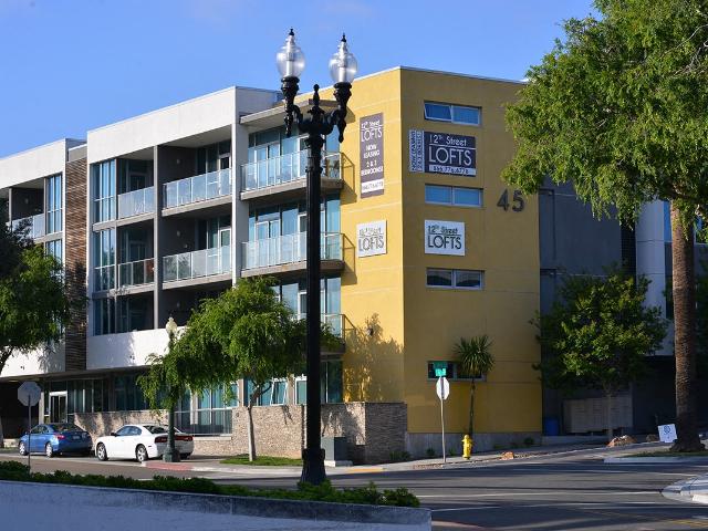 2 BR, 1 BA Apartment 45 East 12th Street Unit 202, National City, CA 91950