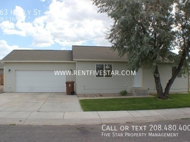 2 BR, 1 BA Apartment 463 Holly St, Chubbuck, ID 83202