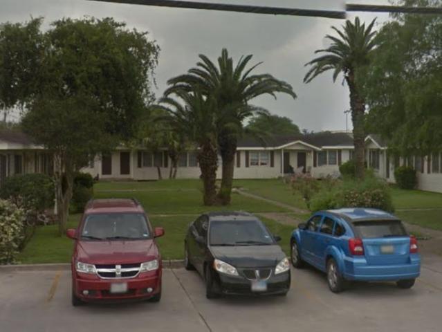 2 BR, 1 BA Apartment 4625 Kostoryz Road, Corpus Christi, TX 78415