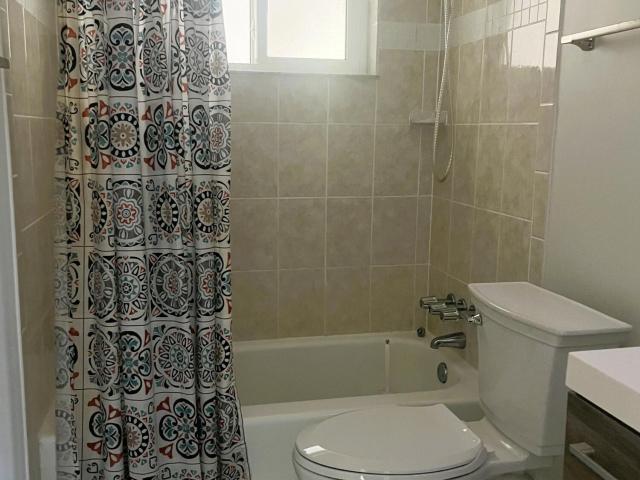 2 BR, 1 BA Apartment 462 Granada Street, Fort Pierce, FL 34949