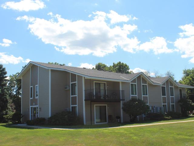 2 BR, 1 BA Apartment 4703 Vista Park Court Unit W48112, Nashotah, WI 53058