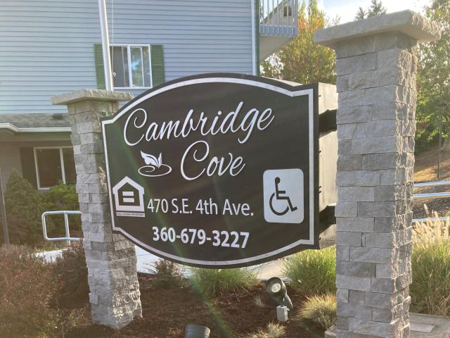 2 BR, 1 BA Apartment 470 S.E. 4th Ave, Oak Harbor, WA 98277