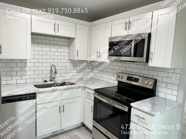 2 BR, 1 BA Apartment 4720 Hoyle Drive B, Raleigh, NC 27604