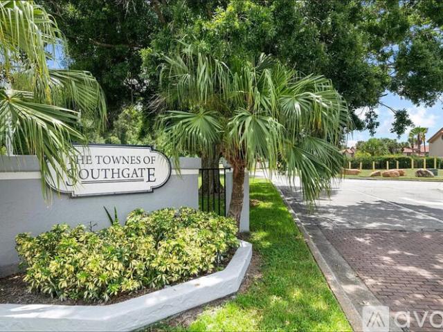2 BR, 1 BA Apartment 4730 Capri Place, Unit Townsgate, Orlando, FL 32811