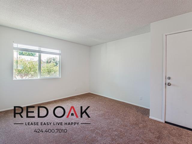 2 BR, 1 BA Apartment 4745 W 173rd St, Lawndale, CA 90260
