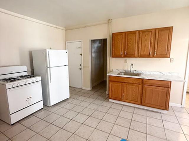 2 BR, 1 BA Apartment 47 Orange St, Unit 1N, Hartford, CT 06106
