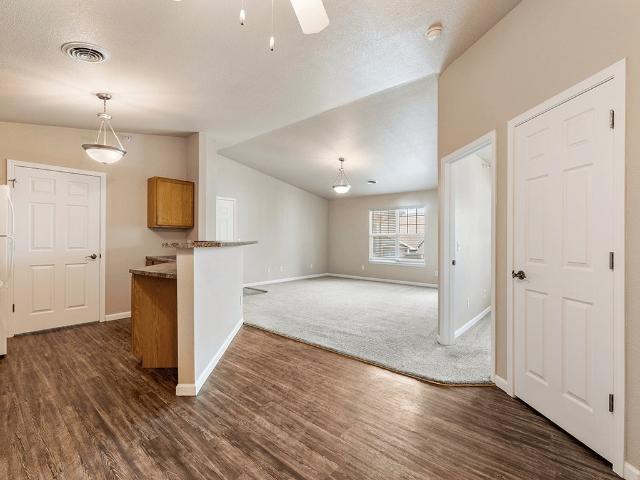 2 BR, 1 BA Apartment 4801 Homestead St Unit 4831 301, Rapid City, SD 57703